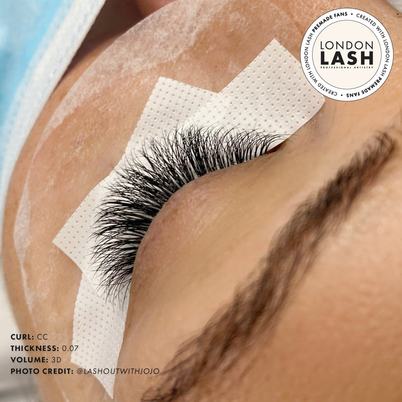 Russian Volume Lashes - Premade Lash Fans 6D 0.06 | London
